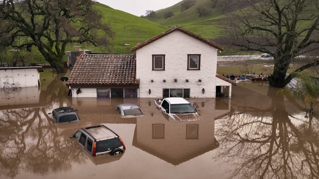 Cambio Climático: Históricas inundaciones azotan California ...
